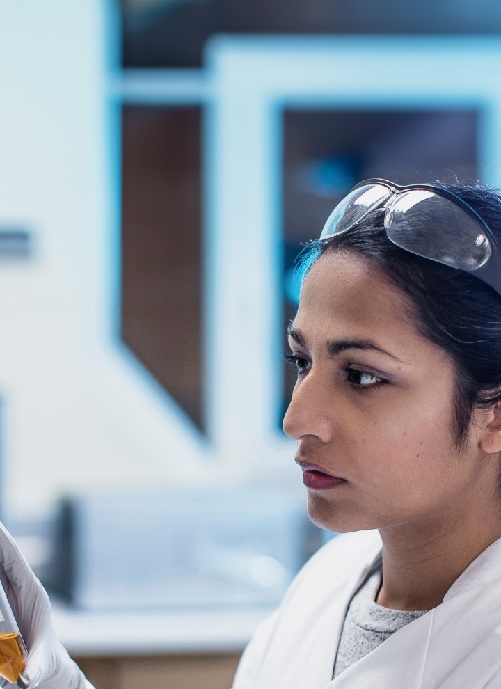 Digitalization into the Future of Wet Labs | Siemens Advanta