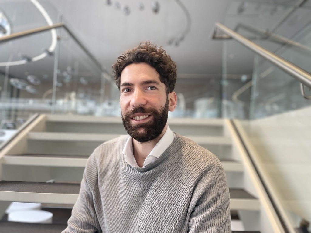 What´s driving Ismail, Senior Consultant | Siemens Advanta