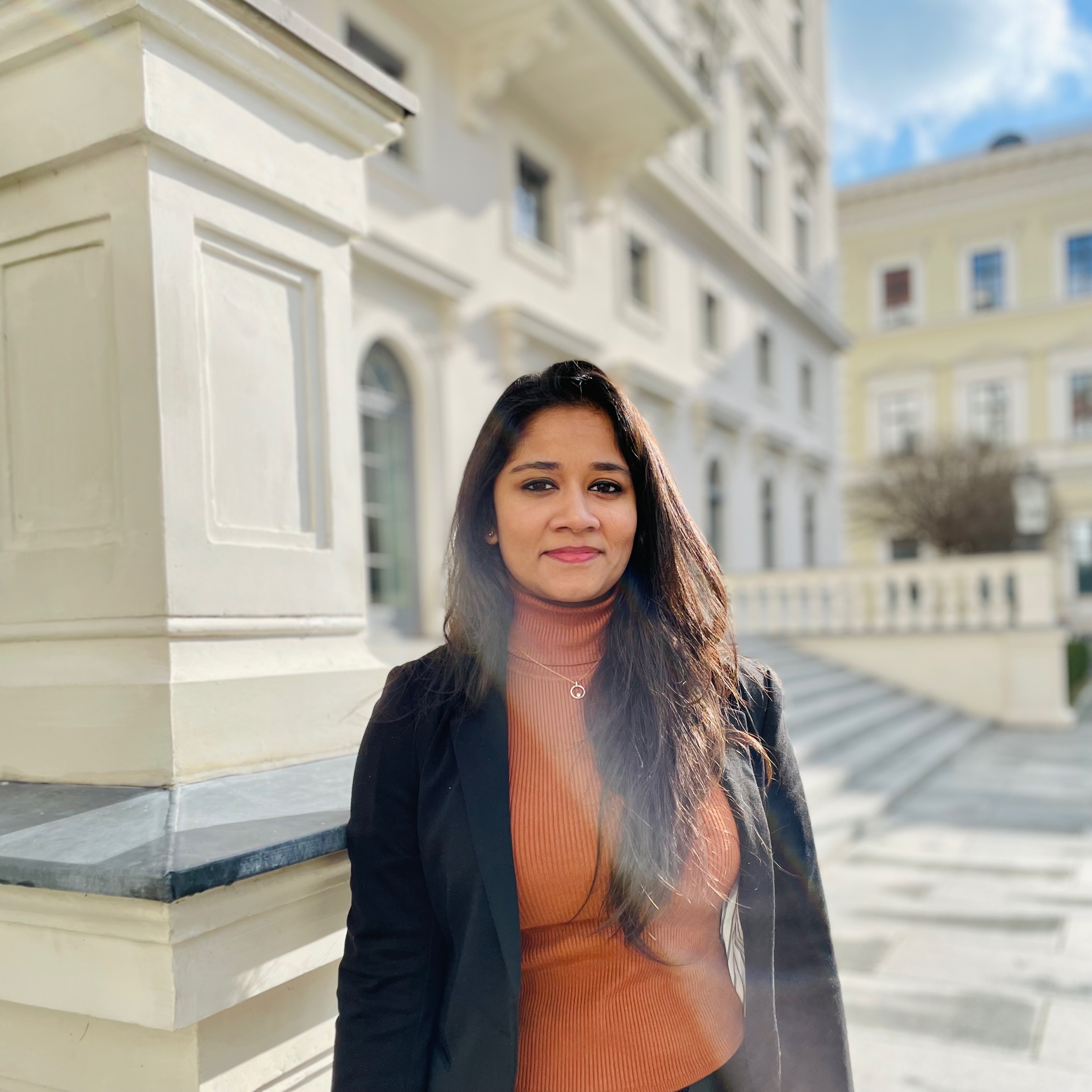 Meet Anisha, Project Manager in Consulting | Siemens Advanta